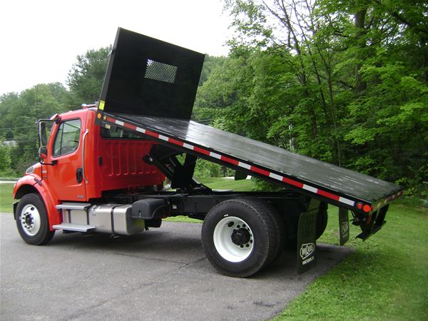 Stake / Platform Truck Bodies