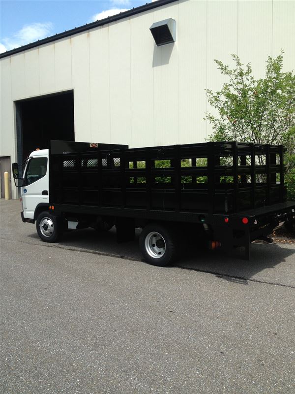 Stake / Platform Truck Bodies